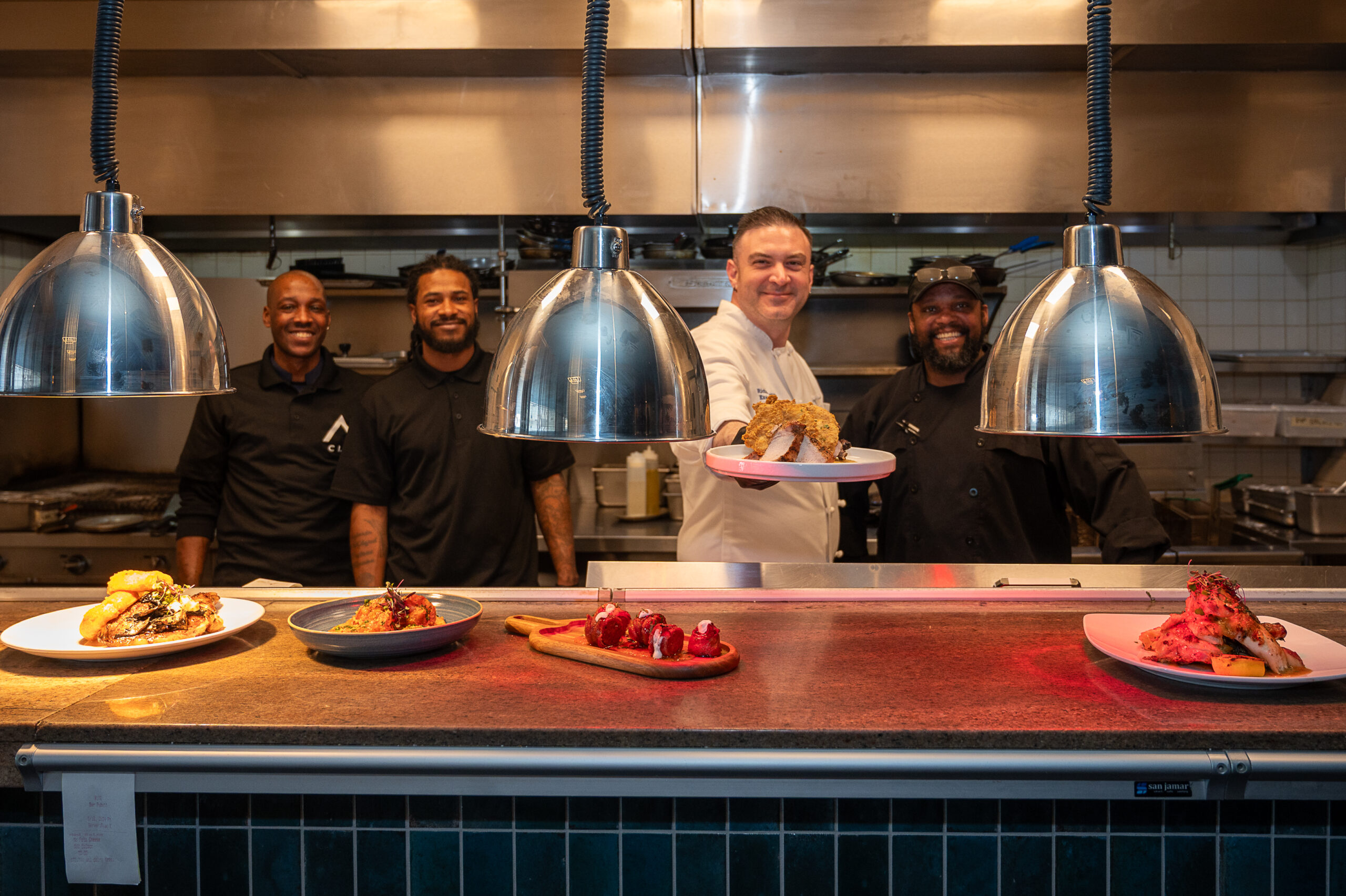 The Aviator Pub & Restaurant in Cleveland, OH - The Aviator Pub